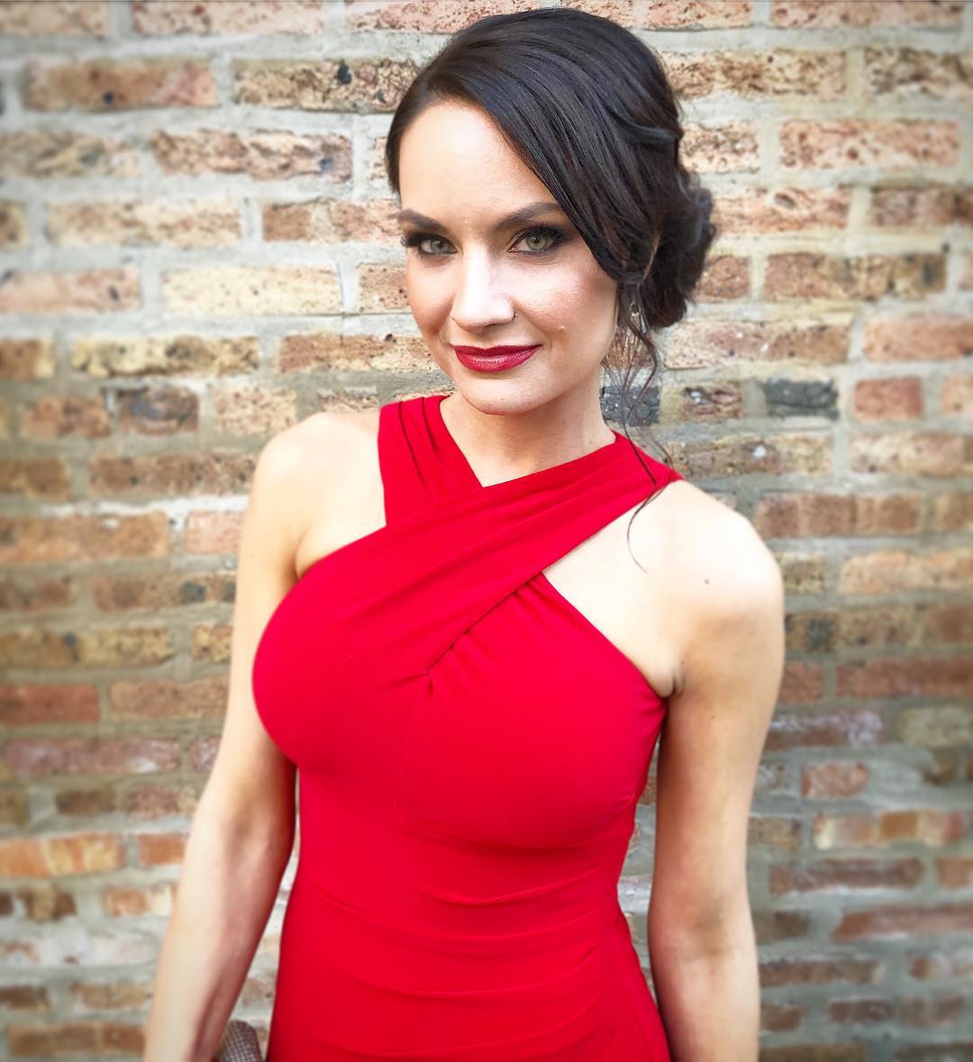 Red dress | Scrolller