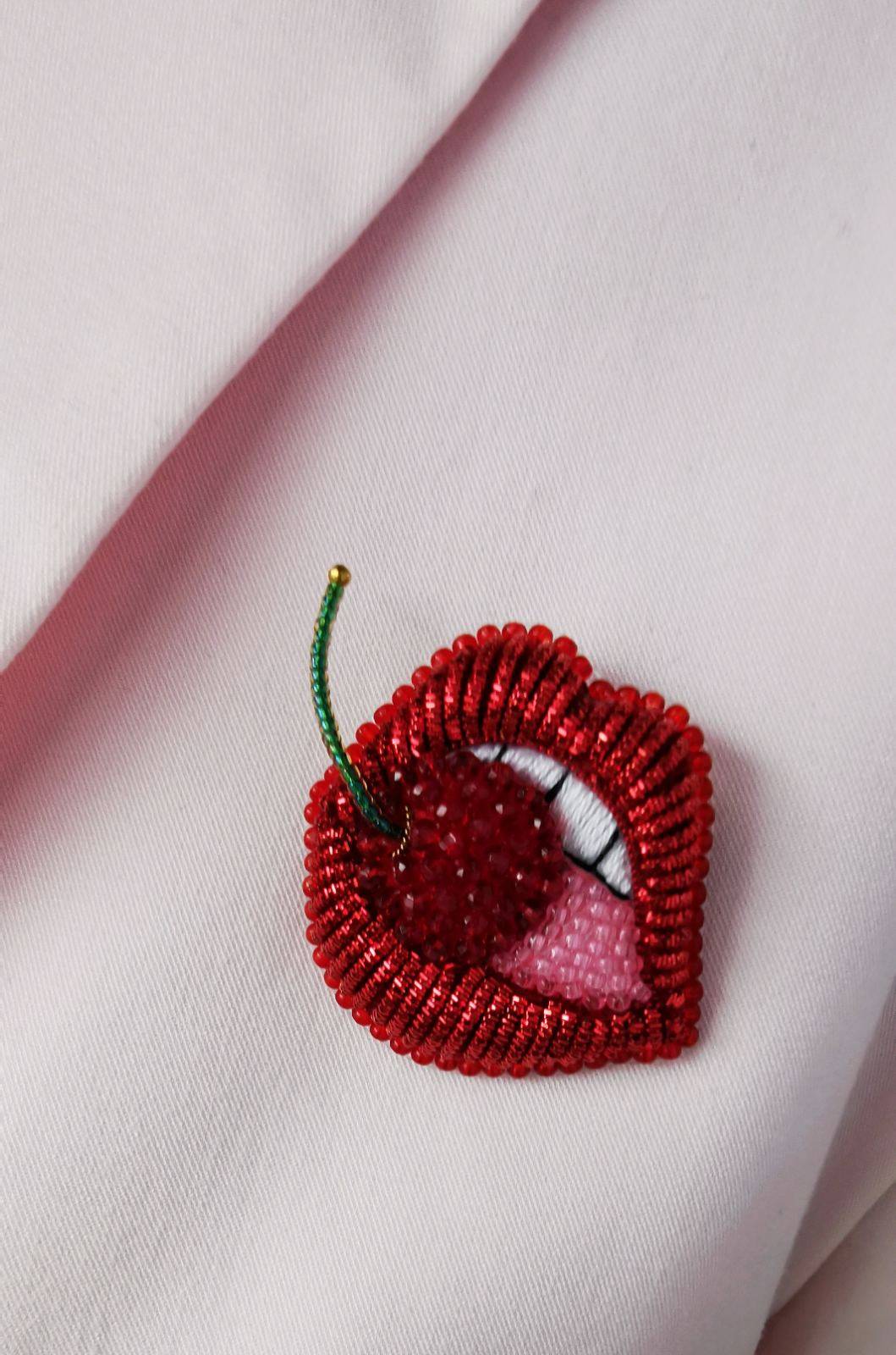 Red lips with cherry pin | Scrolller