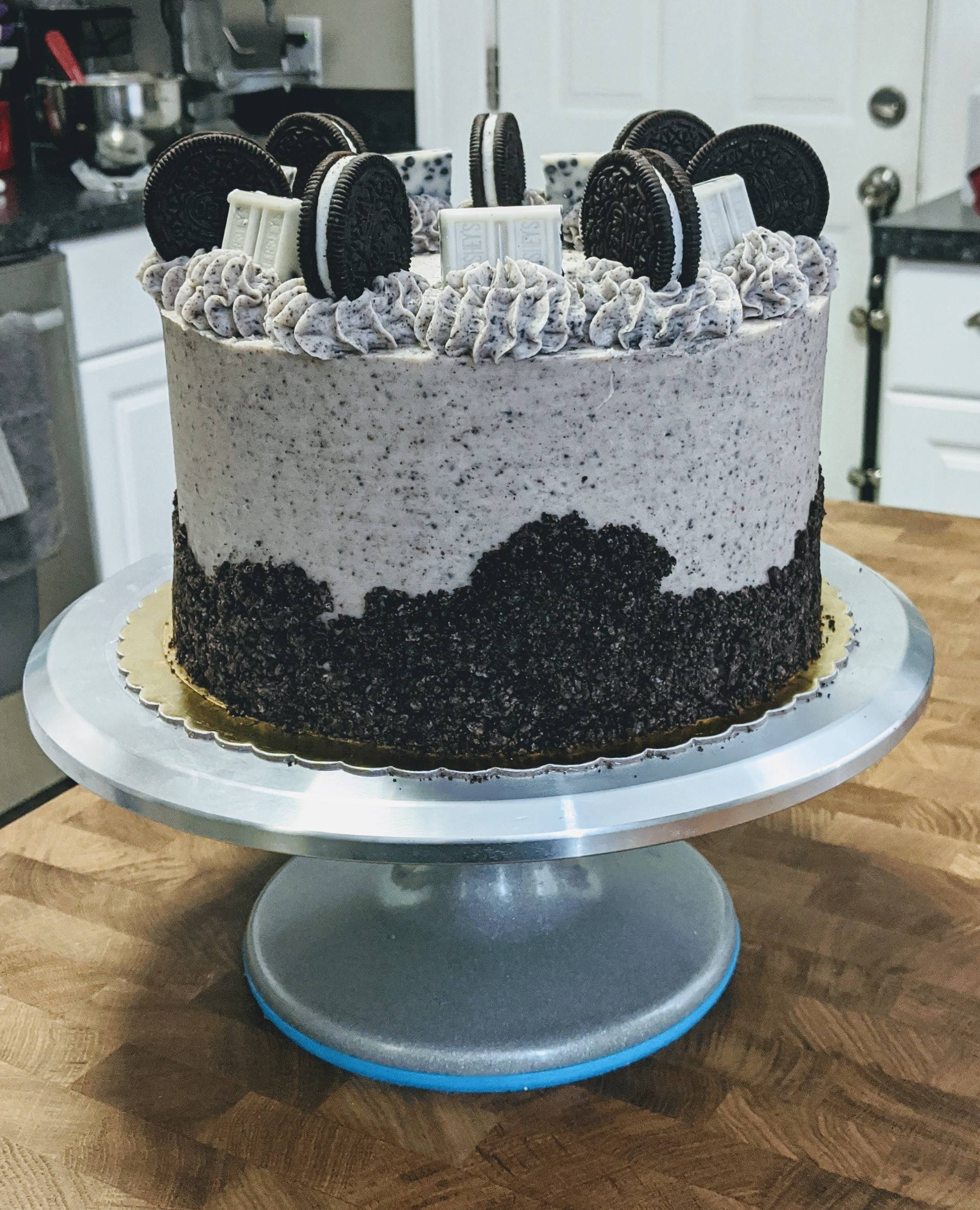 Red velvet cake with Oreo buttercream; the first cake I've ever sold! | Scrolller