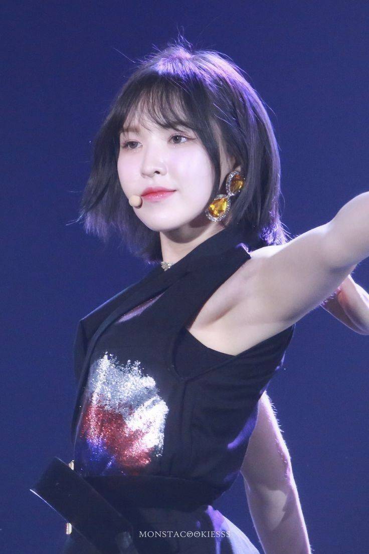 Red Velvet - Wendy | Scrolller