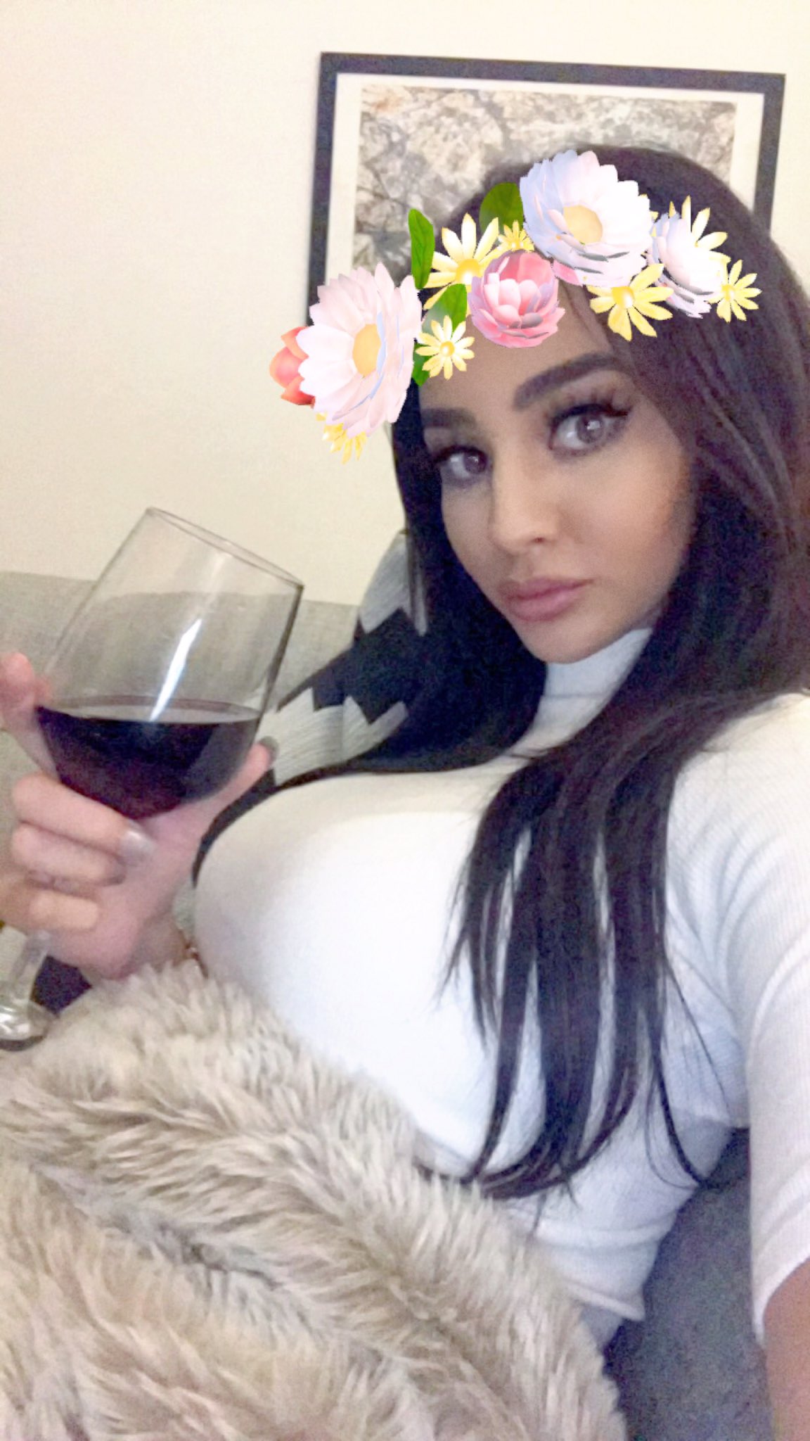 Red wine and snapchat filter | Scrolller