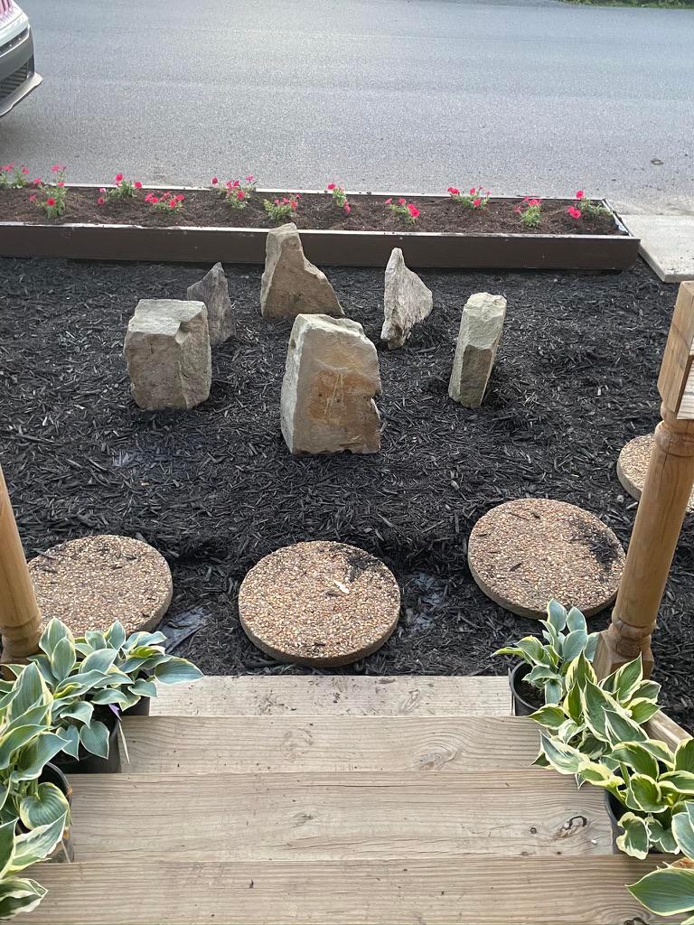 Redecorated the front yard | Scrolller