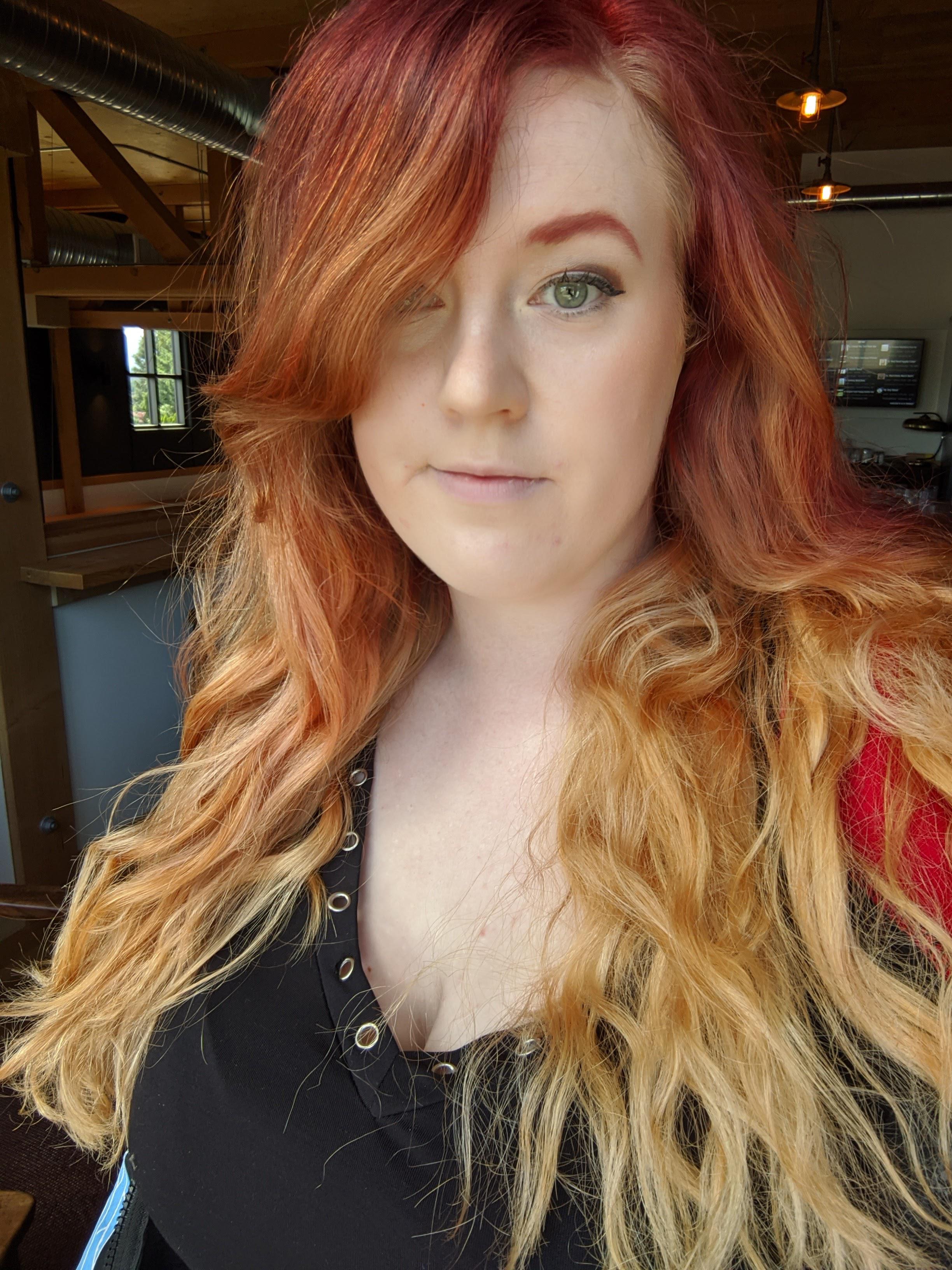 Redheads are the roses of this world 🌹 | Scrolller