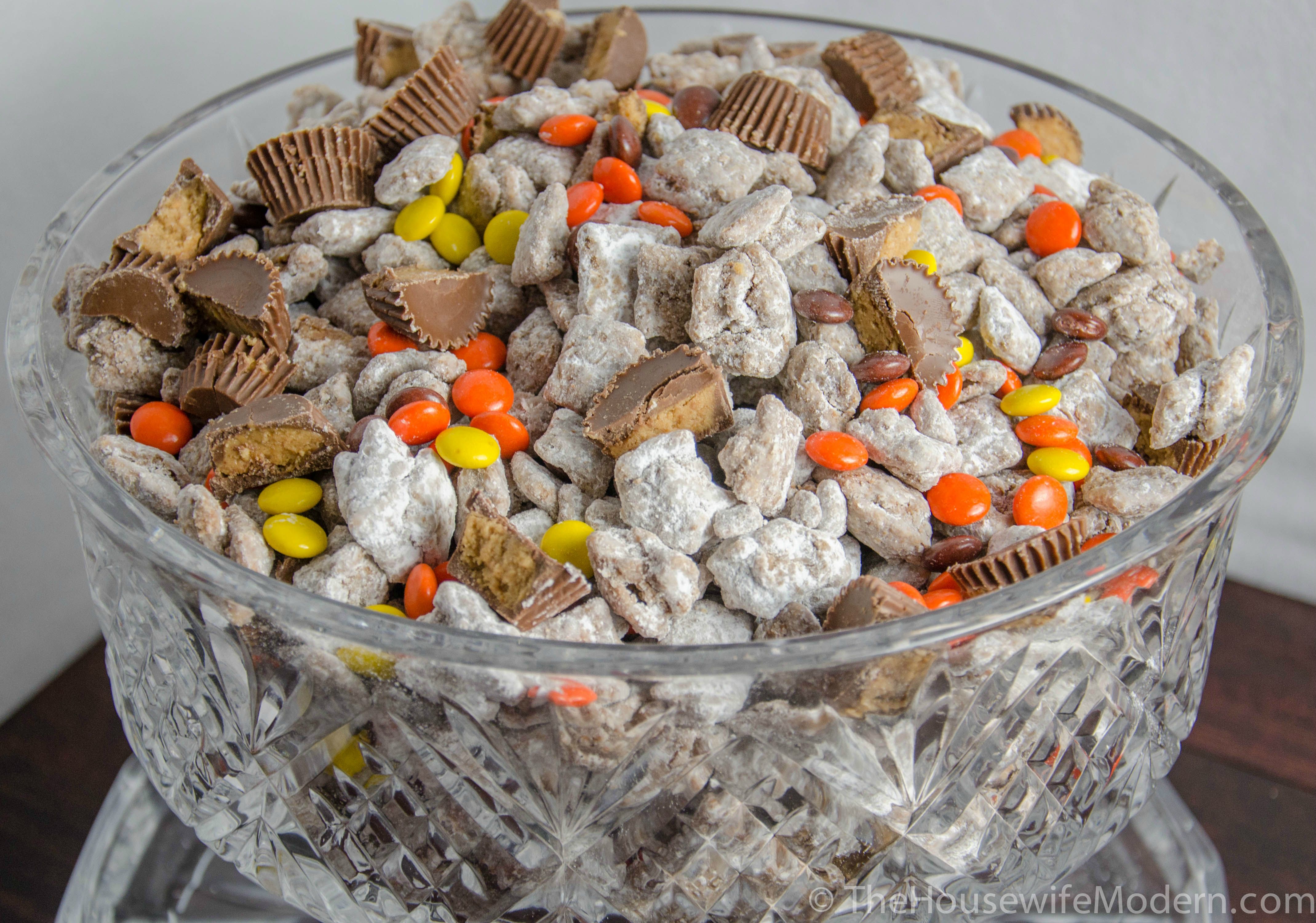 Reese's Peanut Butter Cups Muddy Buddies [OC] [4279x3000] | Scrolller