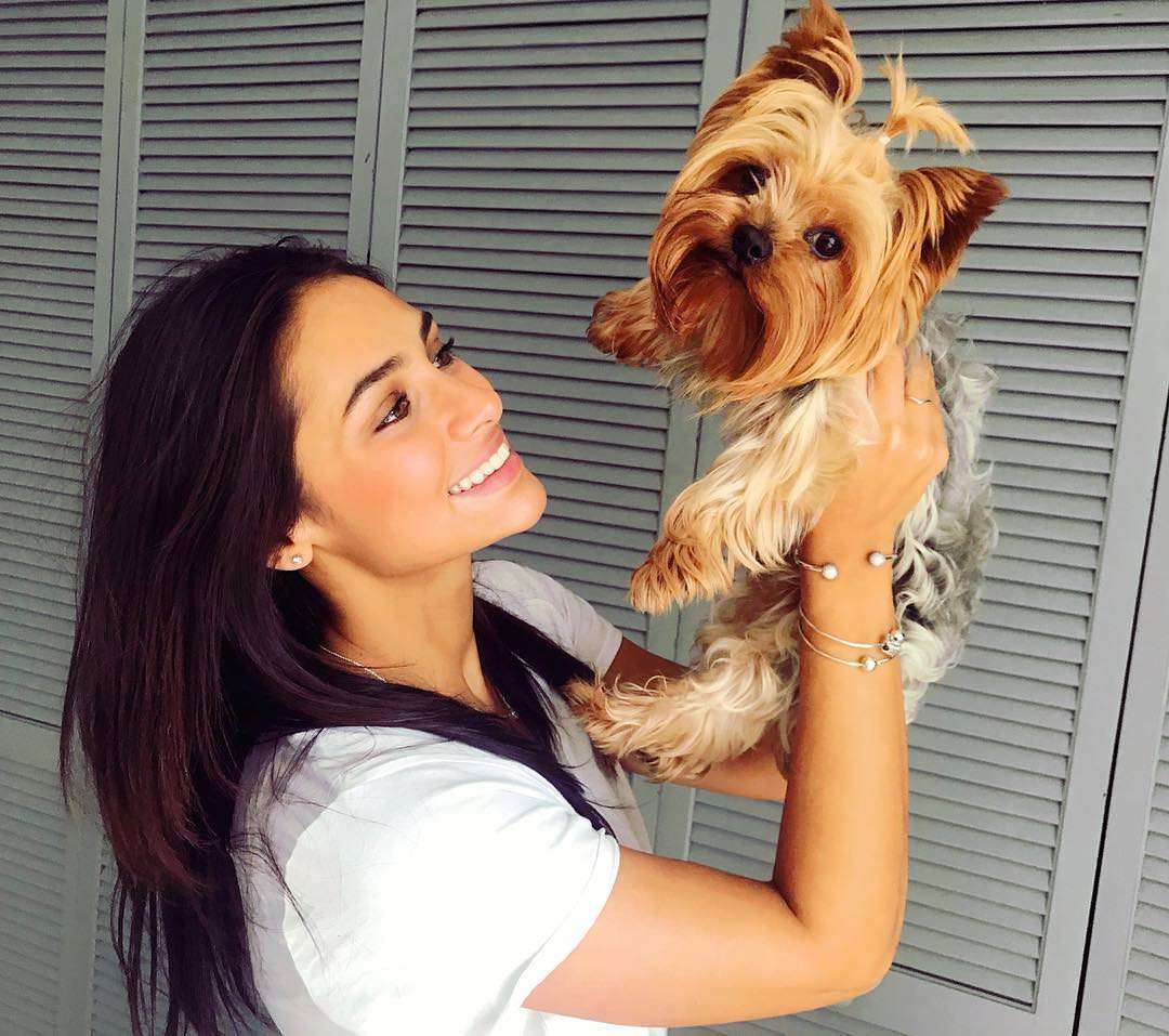 Renata Notni Scrolller