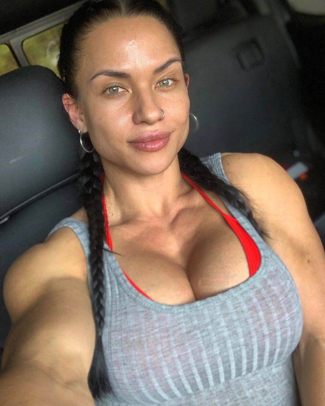 Renee Enos | Scrolller