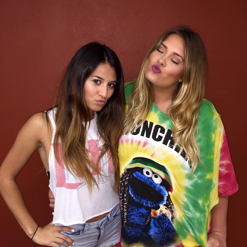 [REQUEST] Girl on the left | Scrolller