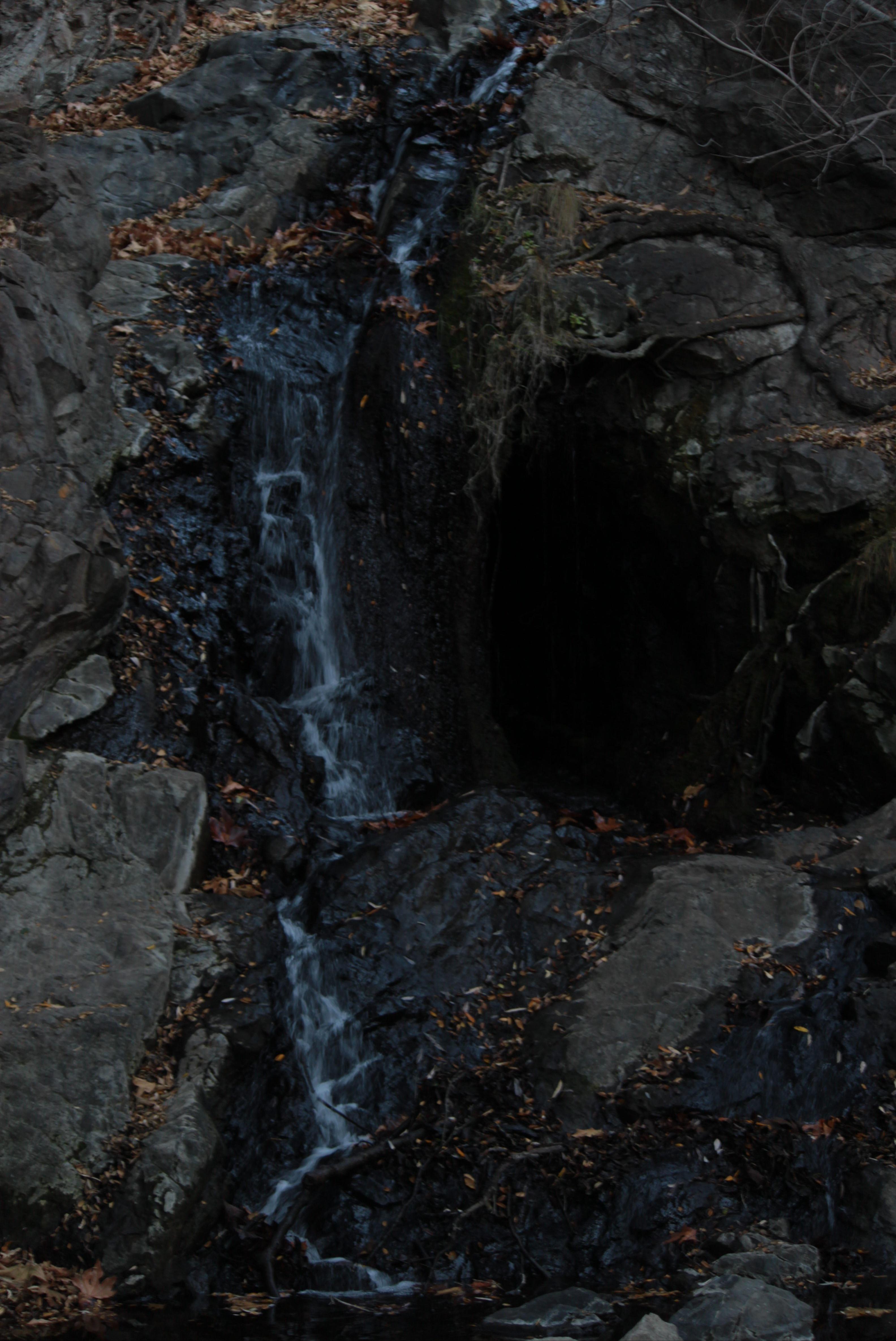 reservoir canyon trail | Scrolller