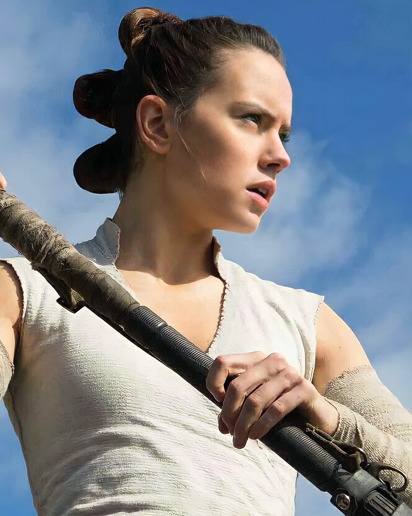 Daisy Ridley's Rey hairstyle is perfect to grab hold of while you're fucking her face | Scrolller