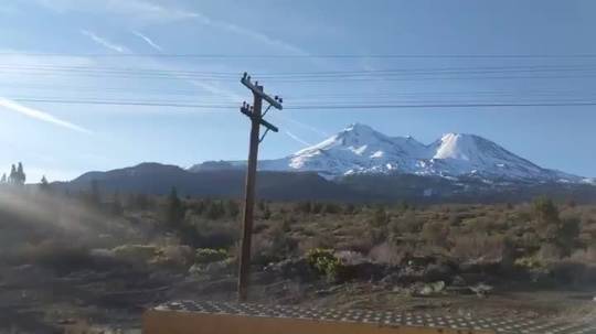 Riding a freight train past Mt. Shasta in Northern California, March 2018 [OC] | Scrolller