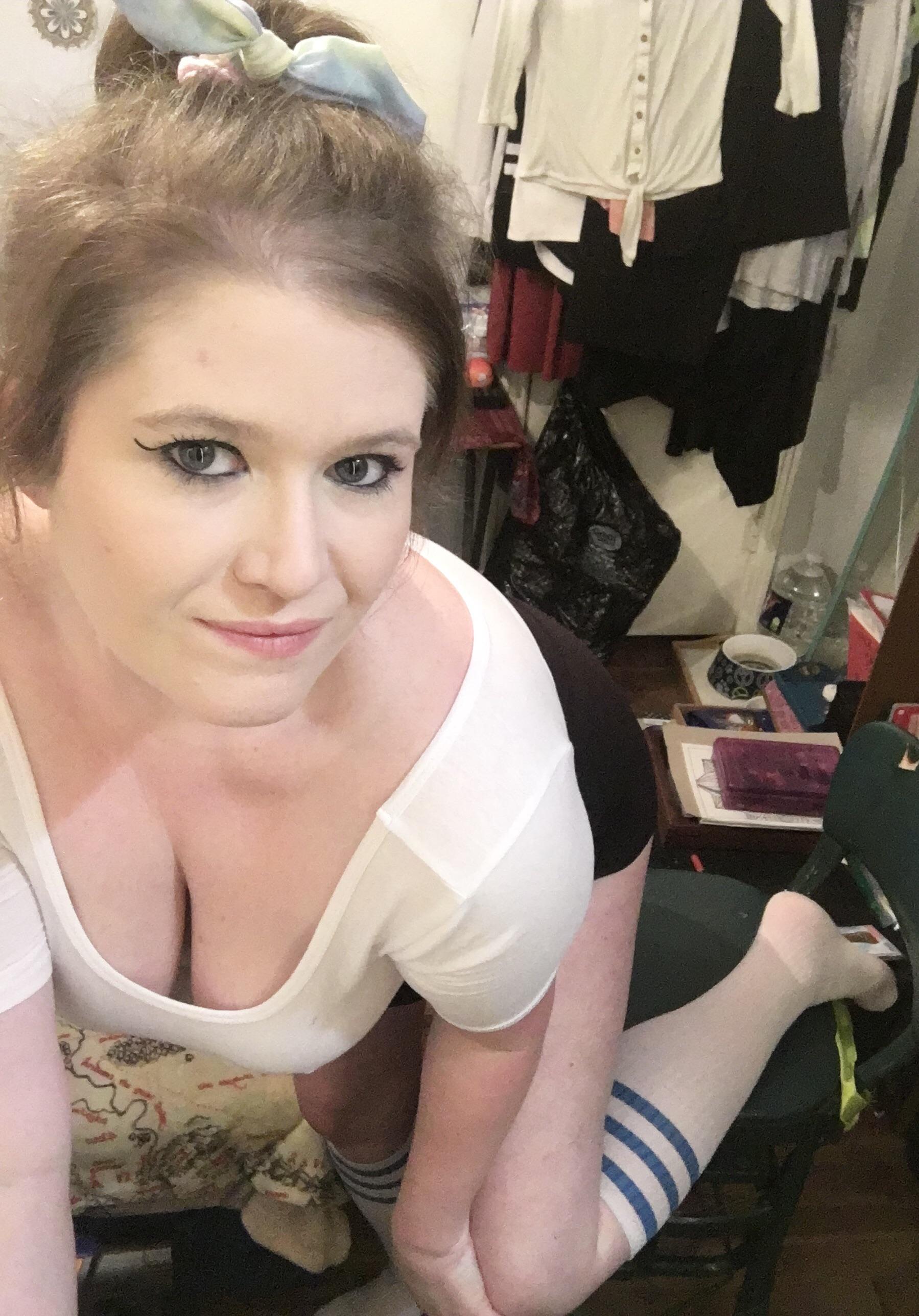 Right position? Getting there 😈 | Scrolller