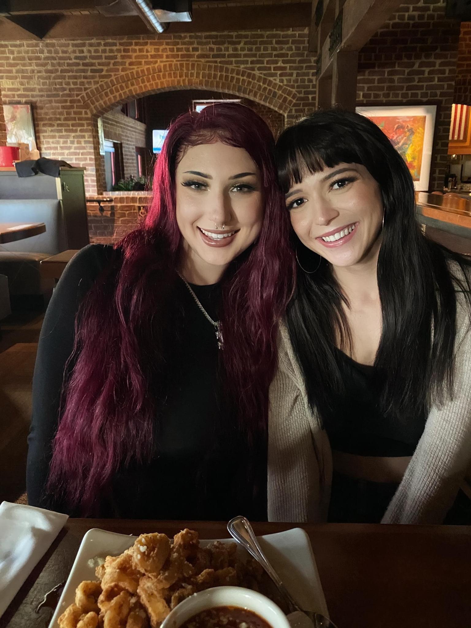 Riley Jean and Skylar Vox | Scrolller