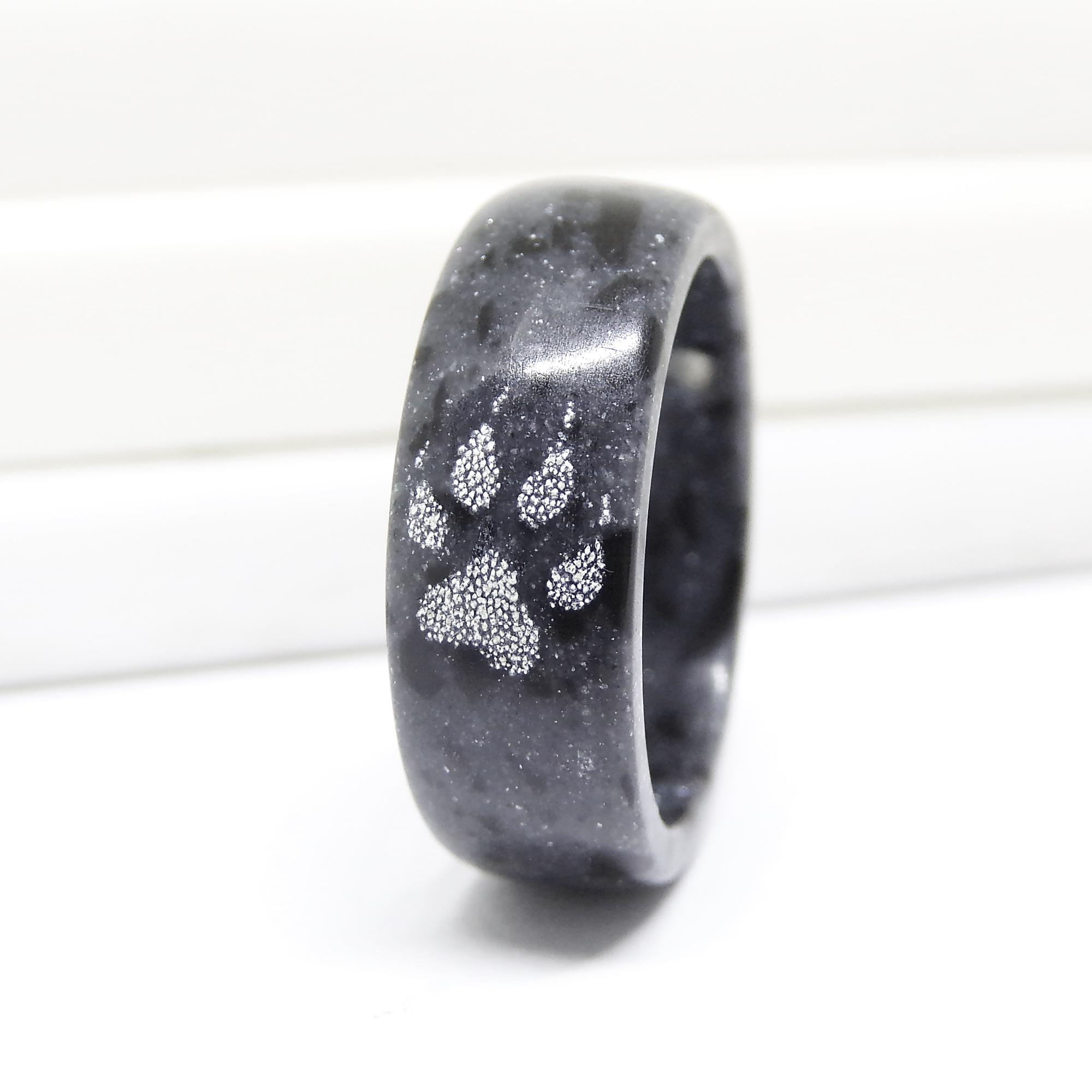 Ring with engraved Wolf paw. Solid surface. Scrimshaw | Scrolller