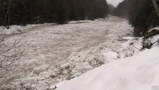 River of ice in New Hampshire | Scrolller