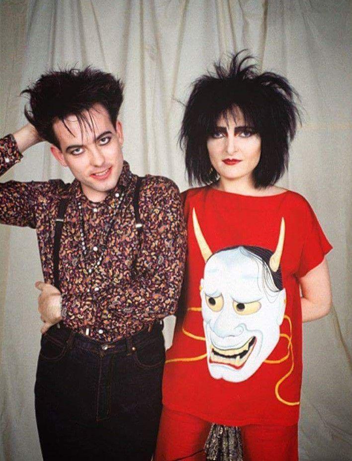 Robert Smith and Siouxsie Sioux c.1983 | Scrolller