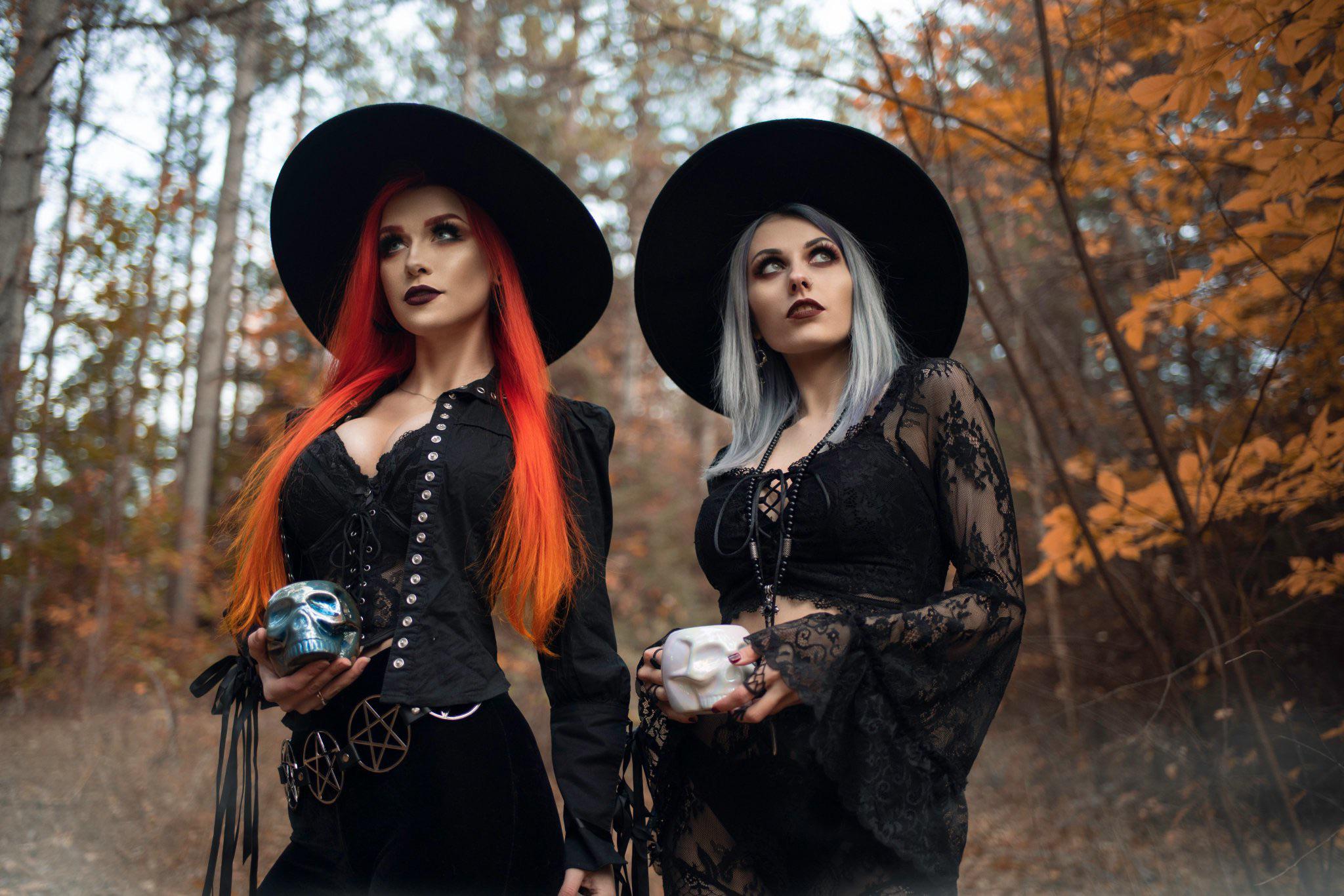 Roly and Lynn Unlimited | Scrolller