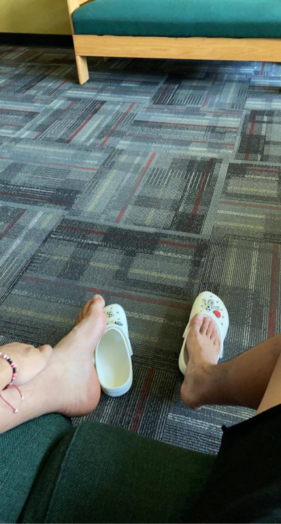 Room’s empty :( | Scrolller