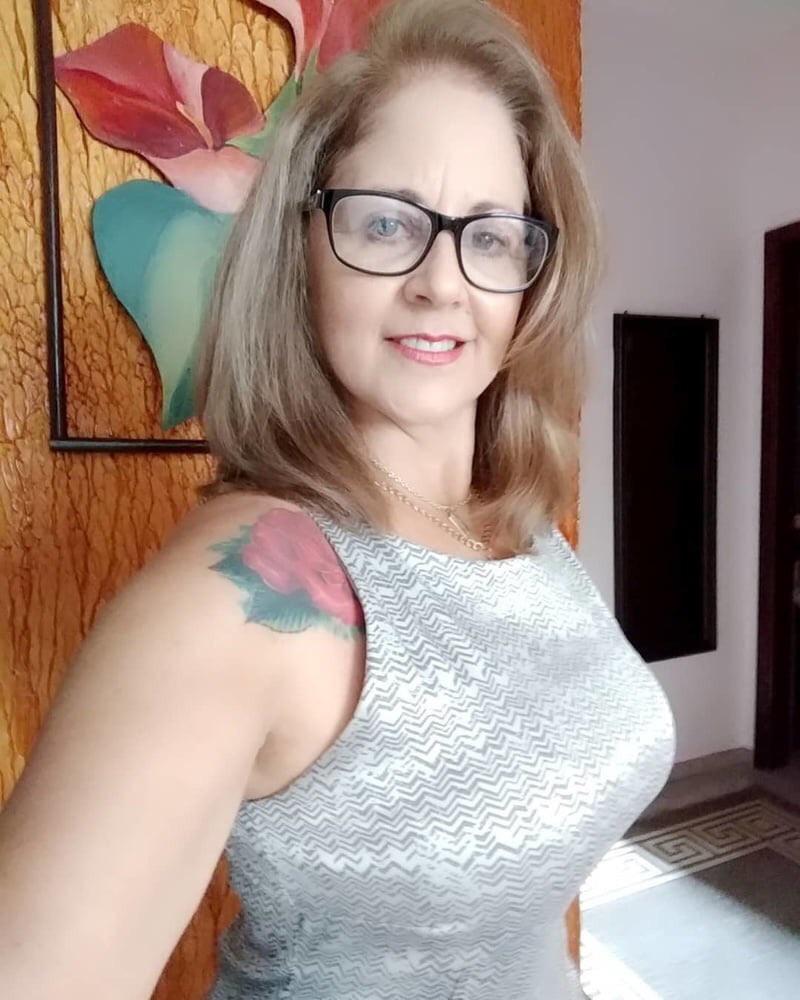 Rose Tattoo | Scrolller