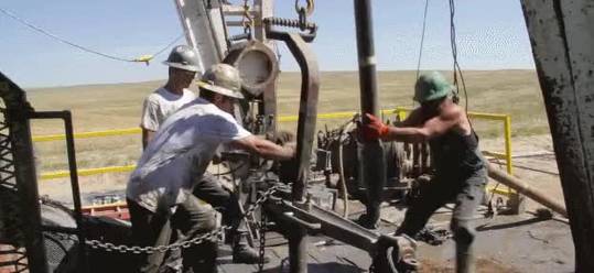 Roughnecks doing their thing | Scrolller