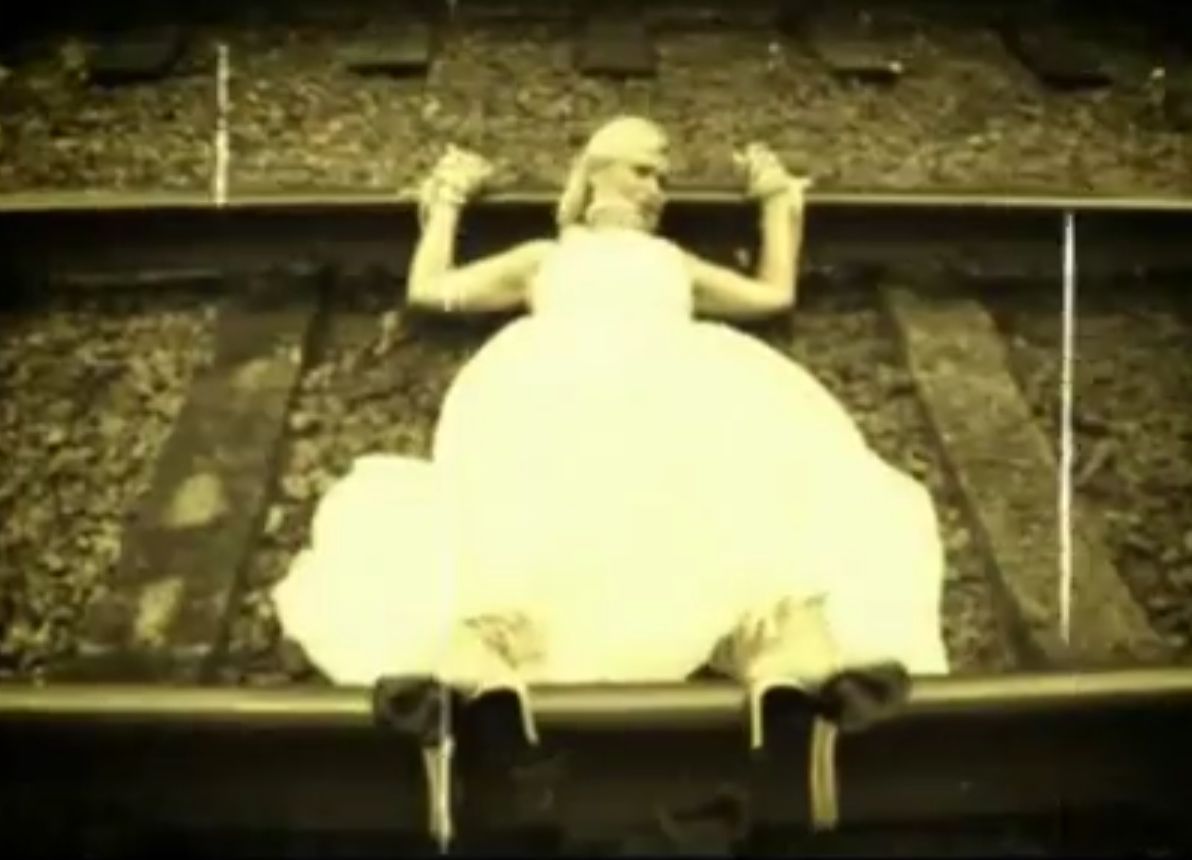 RR Damsel 2 | Scrolller