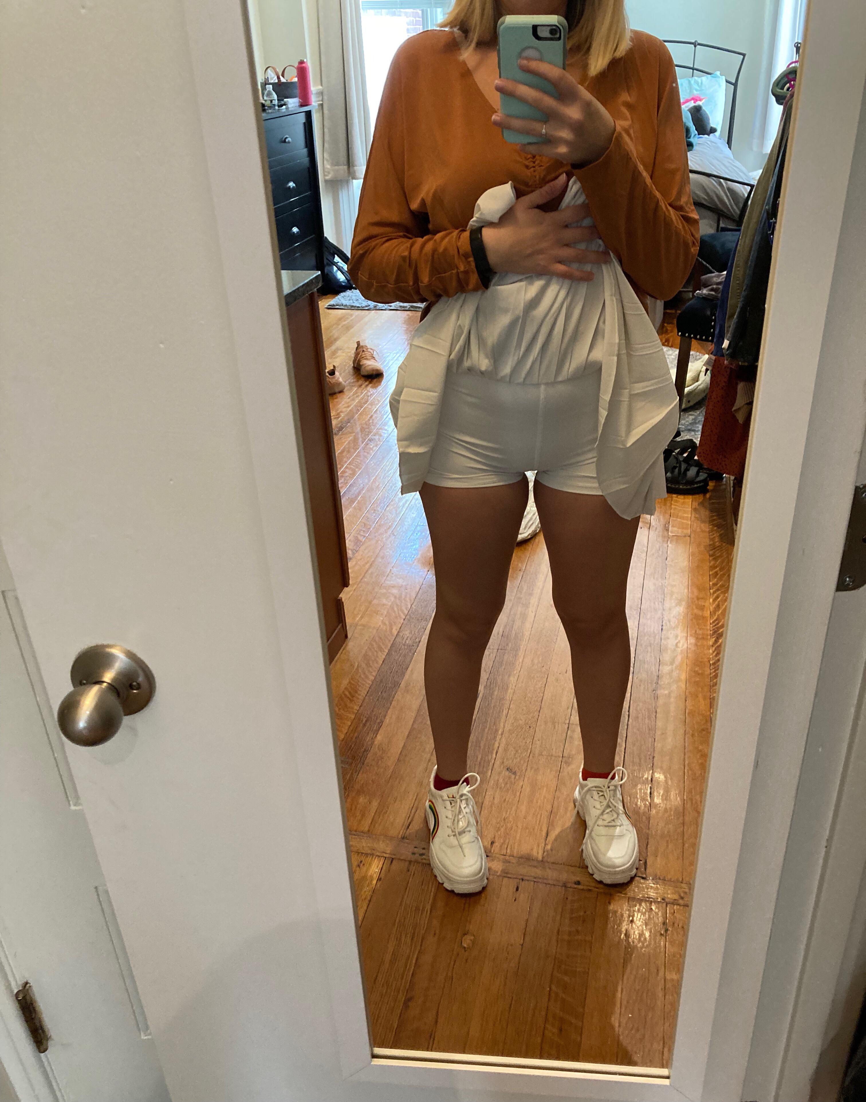 Rub me please 😍 (f) | Scrolller