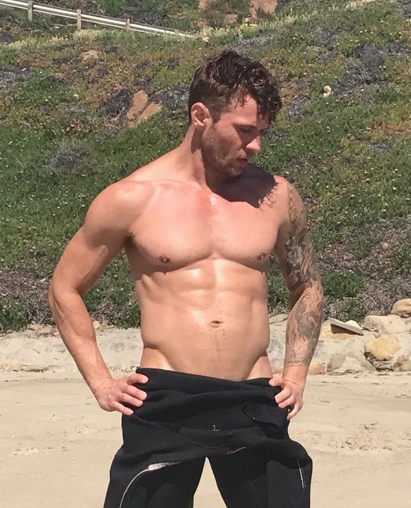 Ryan Phillippe - American Actor | Scrolller