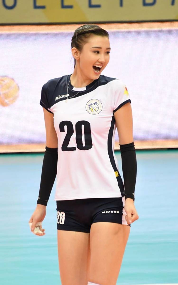 Sabina Altynbekova - Kazkah Volleyballer | Scrolller