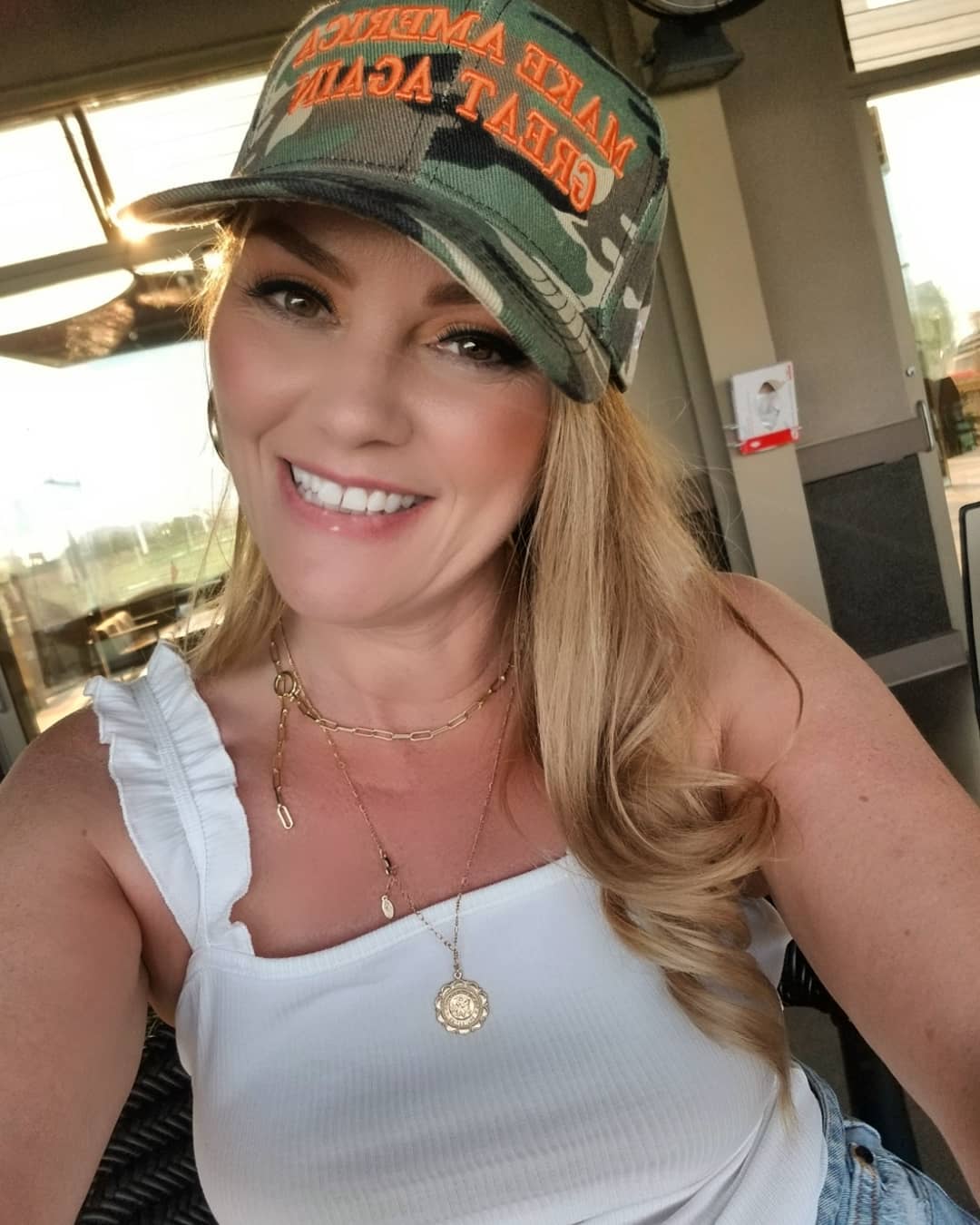 Sabrina Dawn | Scrolller