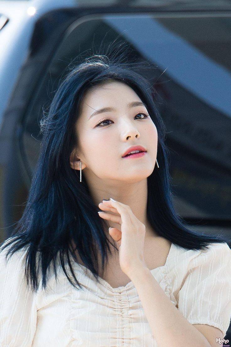 Saeromia Lee | Scrolller