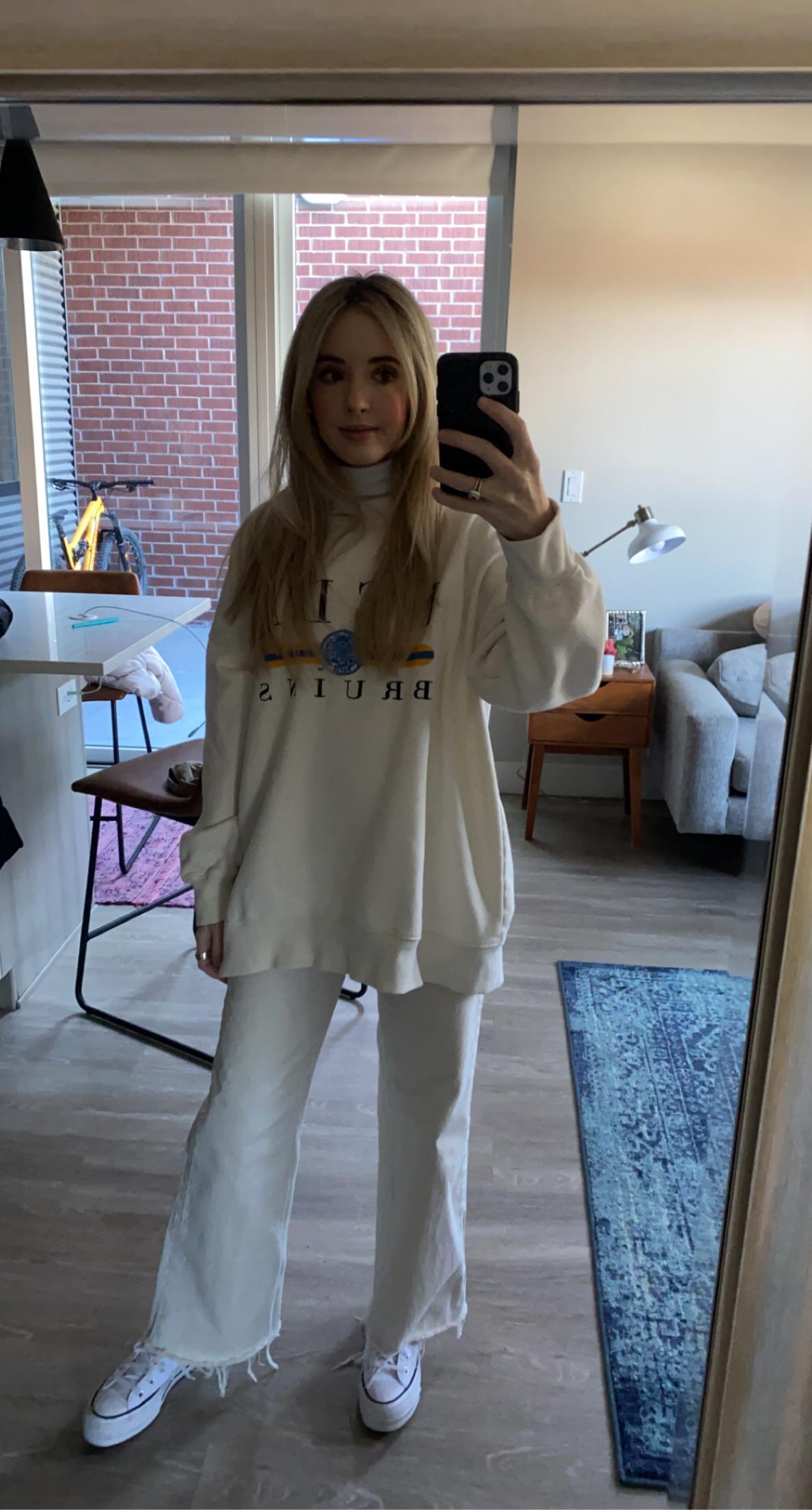 Safe for work but naughty in bed | Scrolller