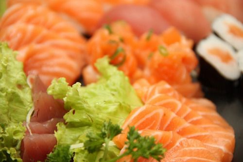Salmon & Tuna Sushi Sashimi | Scrolller