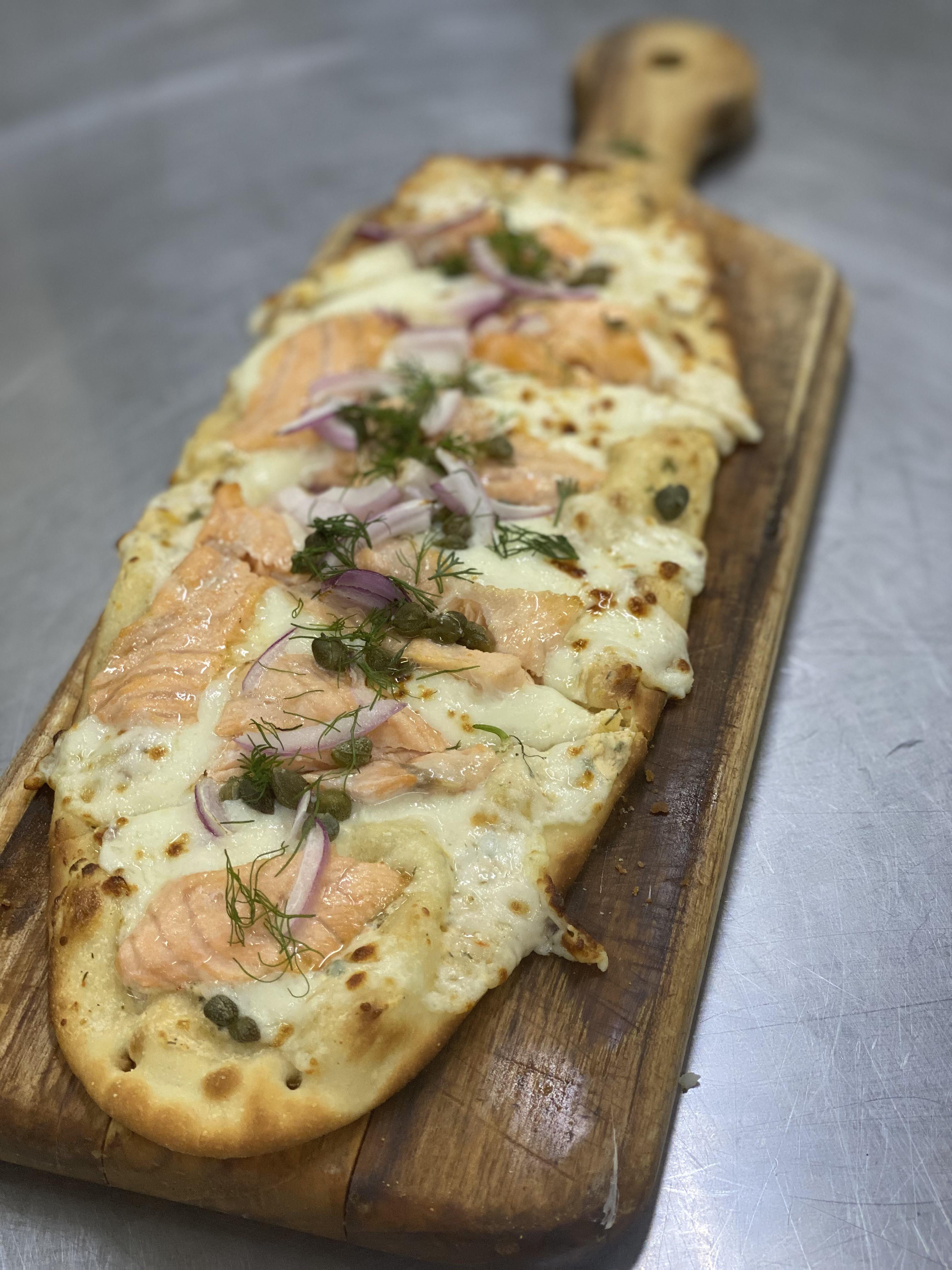 Salmon flatbread! | Scrolller