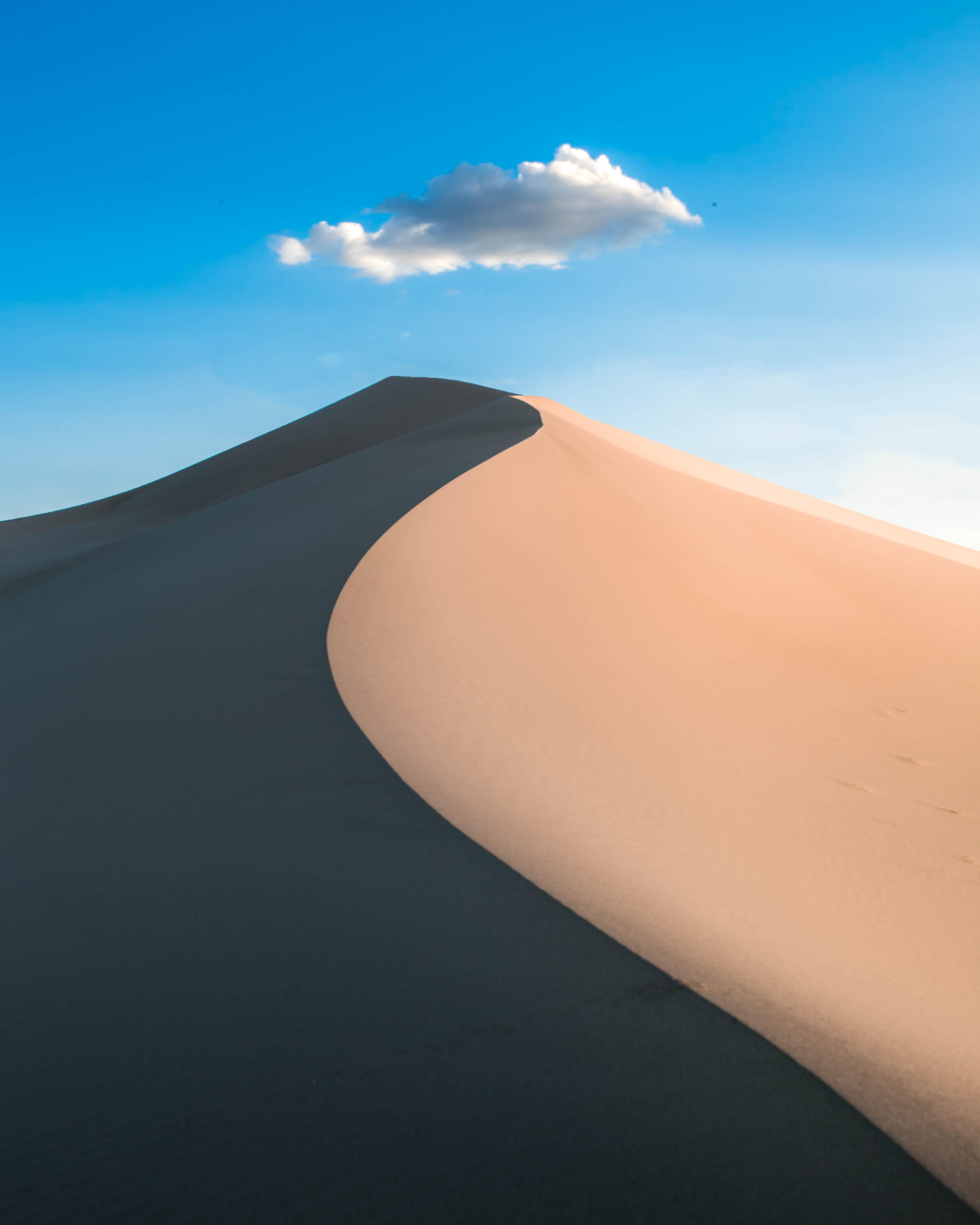 Sand Dunes in Death Valley! | Scrolller