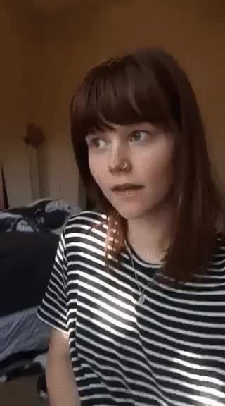 Sarah Hawkinson | Scrolller