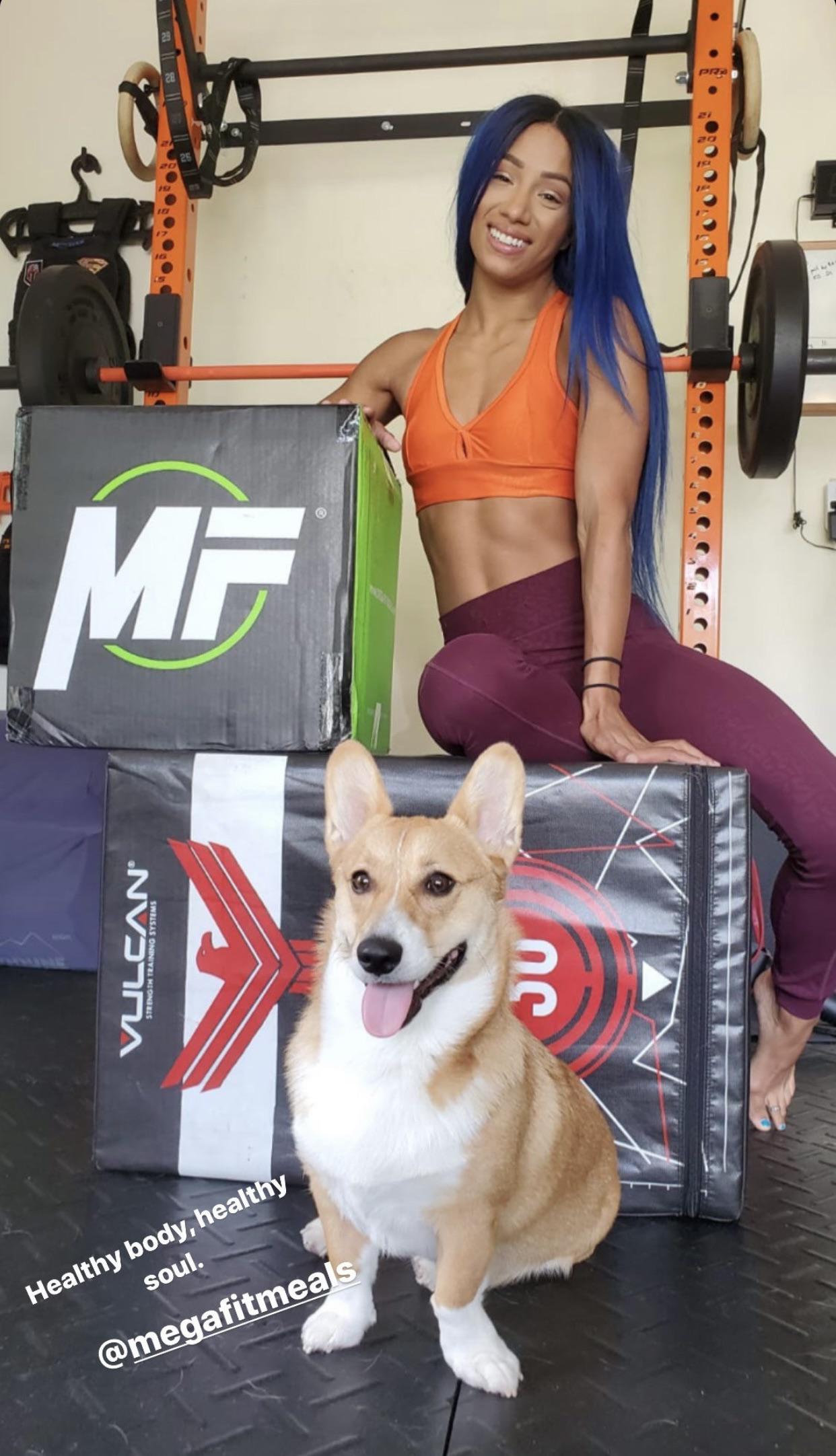 Sasha Banks and Ryu 🧡 | Scrolller