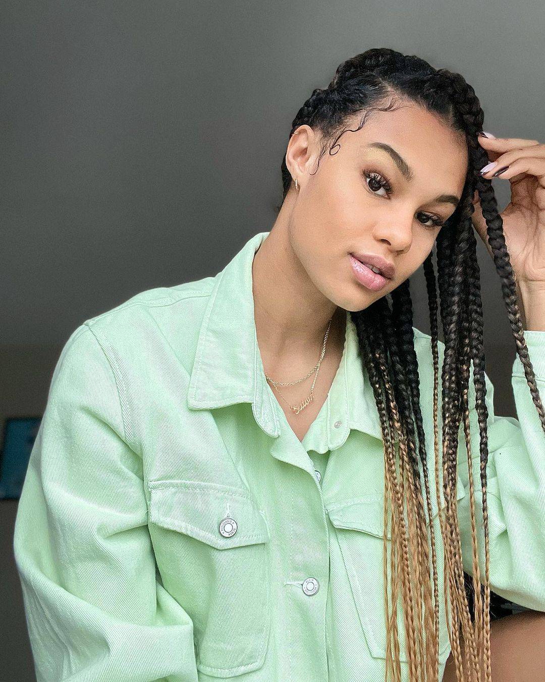 Satou Sabally she fine fine | Scrolller