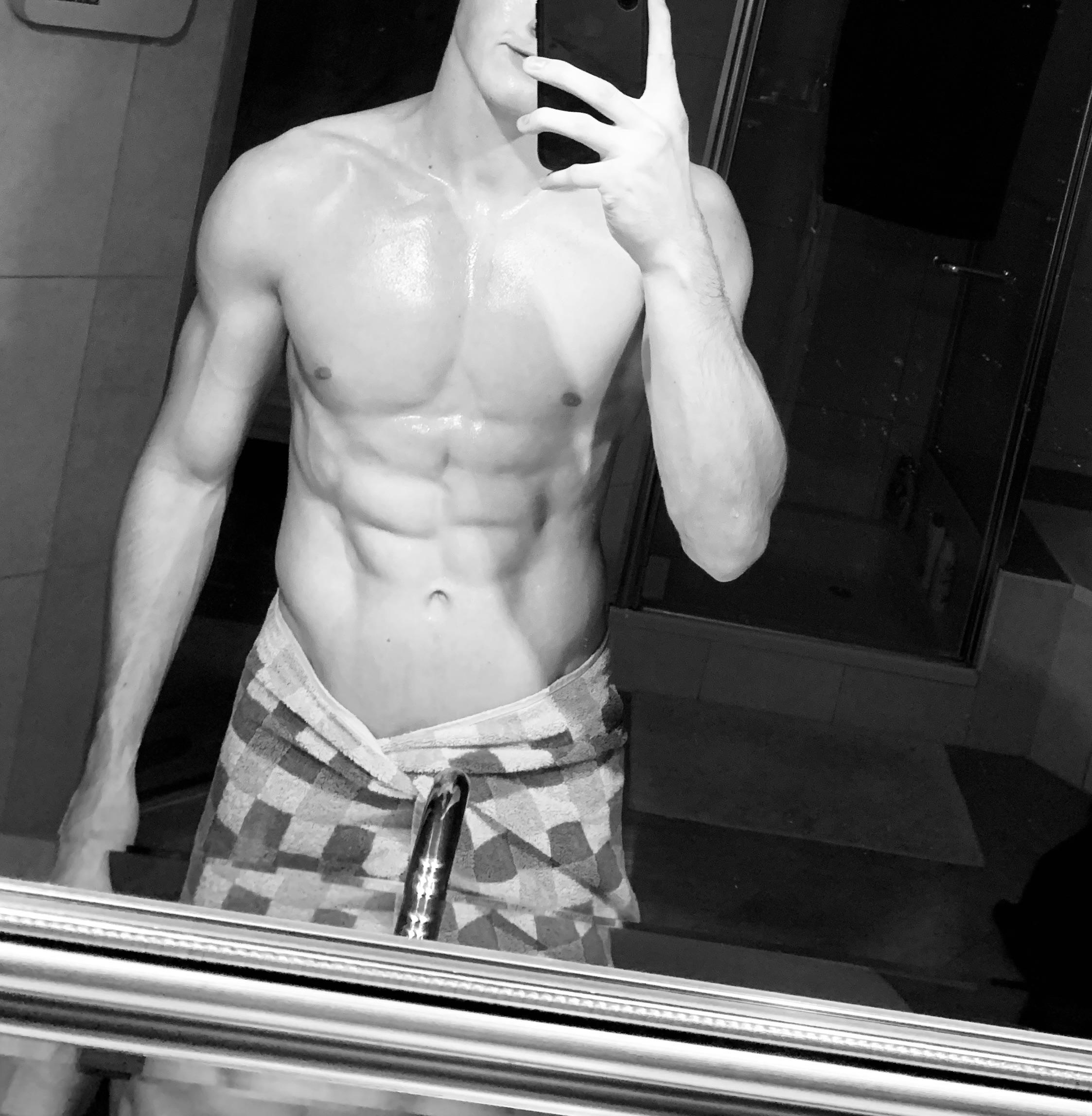 Sauna ti[m]e! | Scrolller