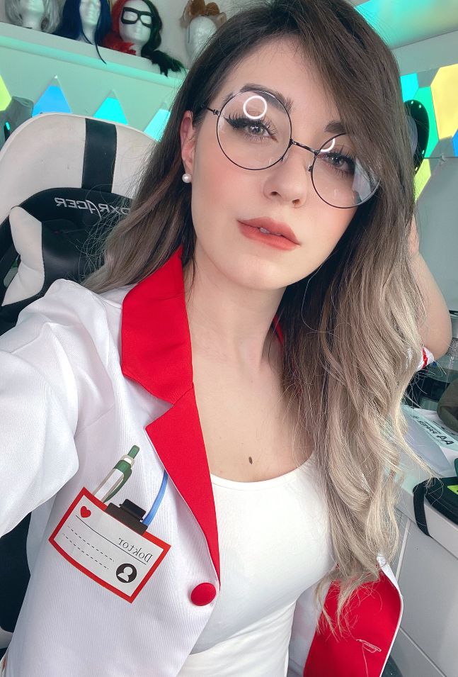 Schwester Anni | Scrolller