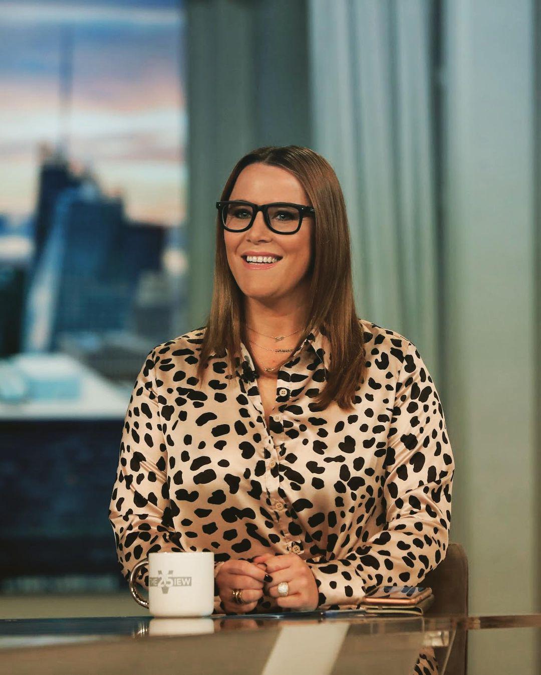 Se Cupp On The View Scrolller