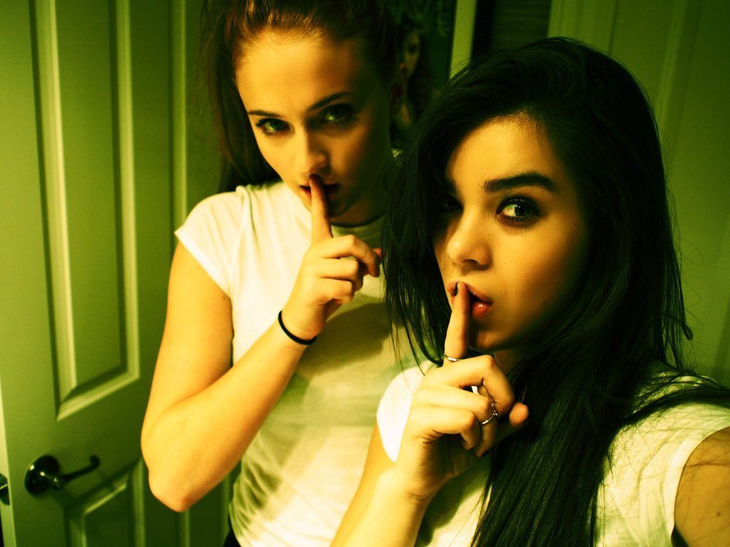 Hailee and Sophie Turner Have Secrets | Scrolller