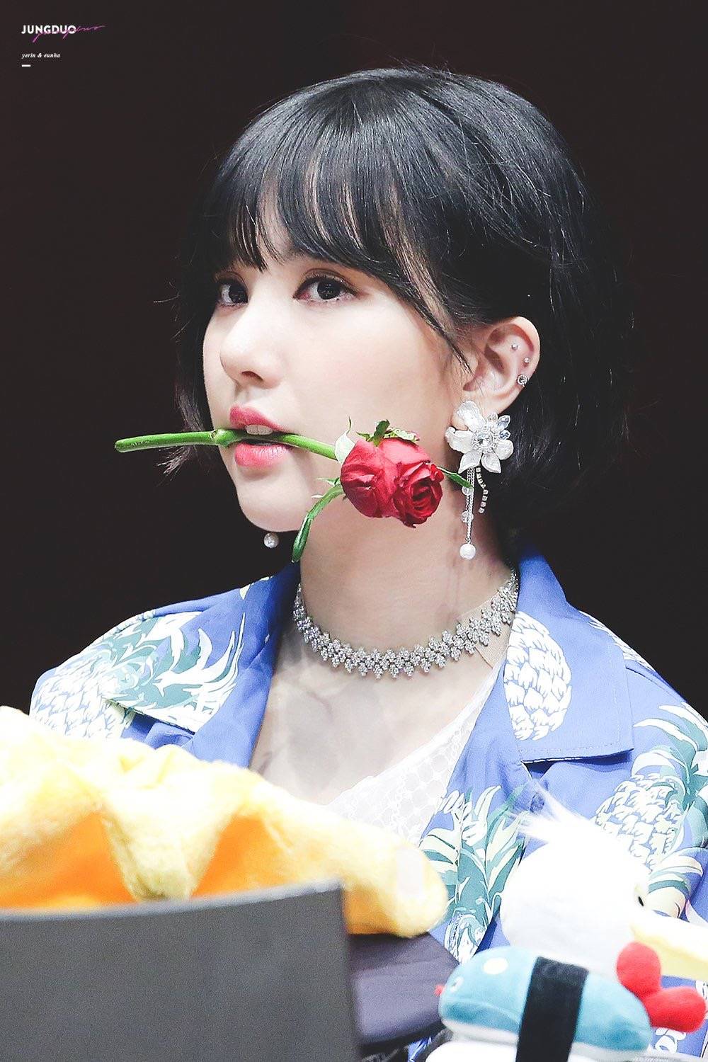 Seductive Eunha! | Scrolller