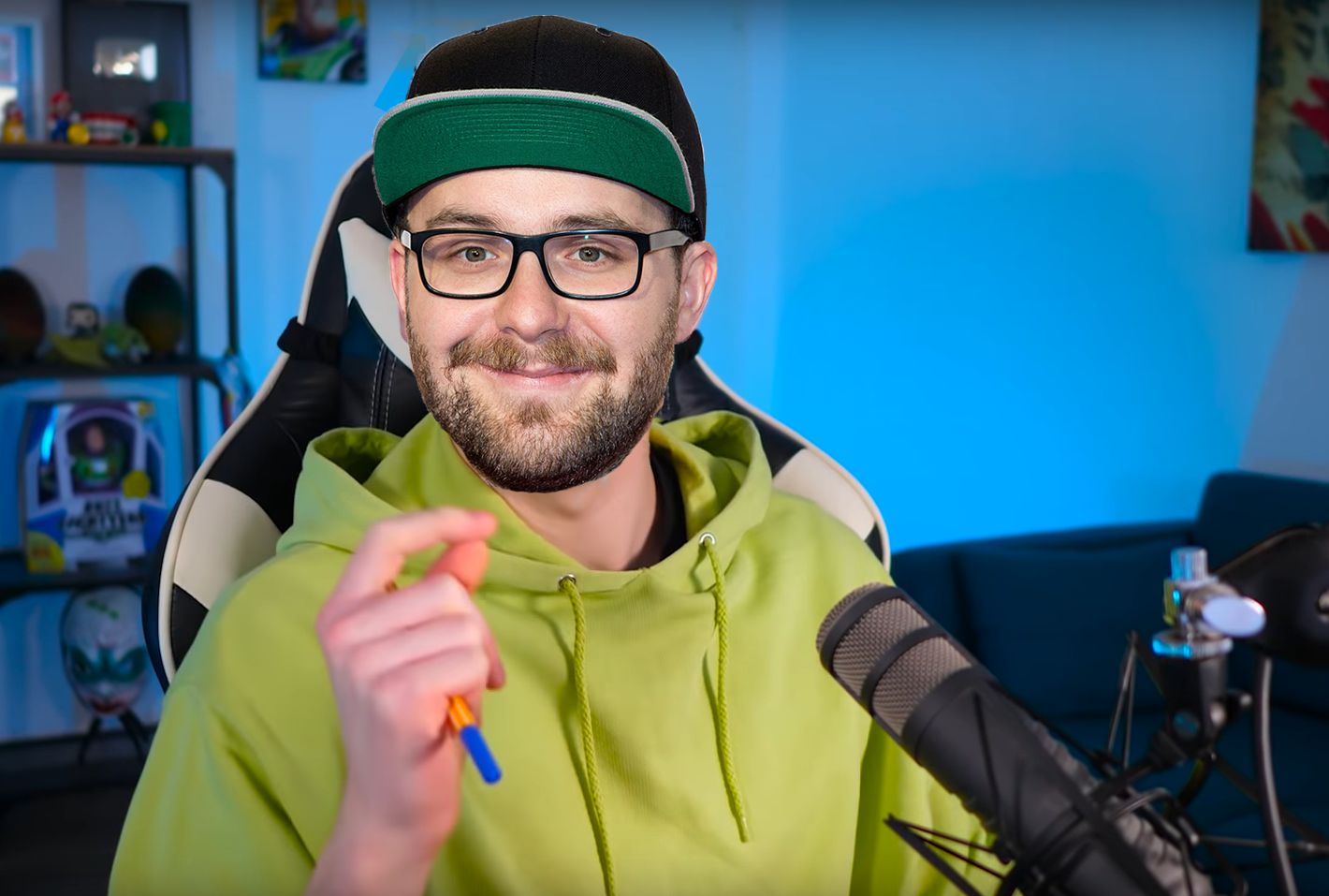 see no difference | Scrolller