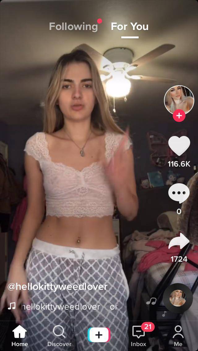 See through | Scrolller