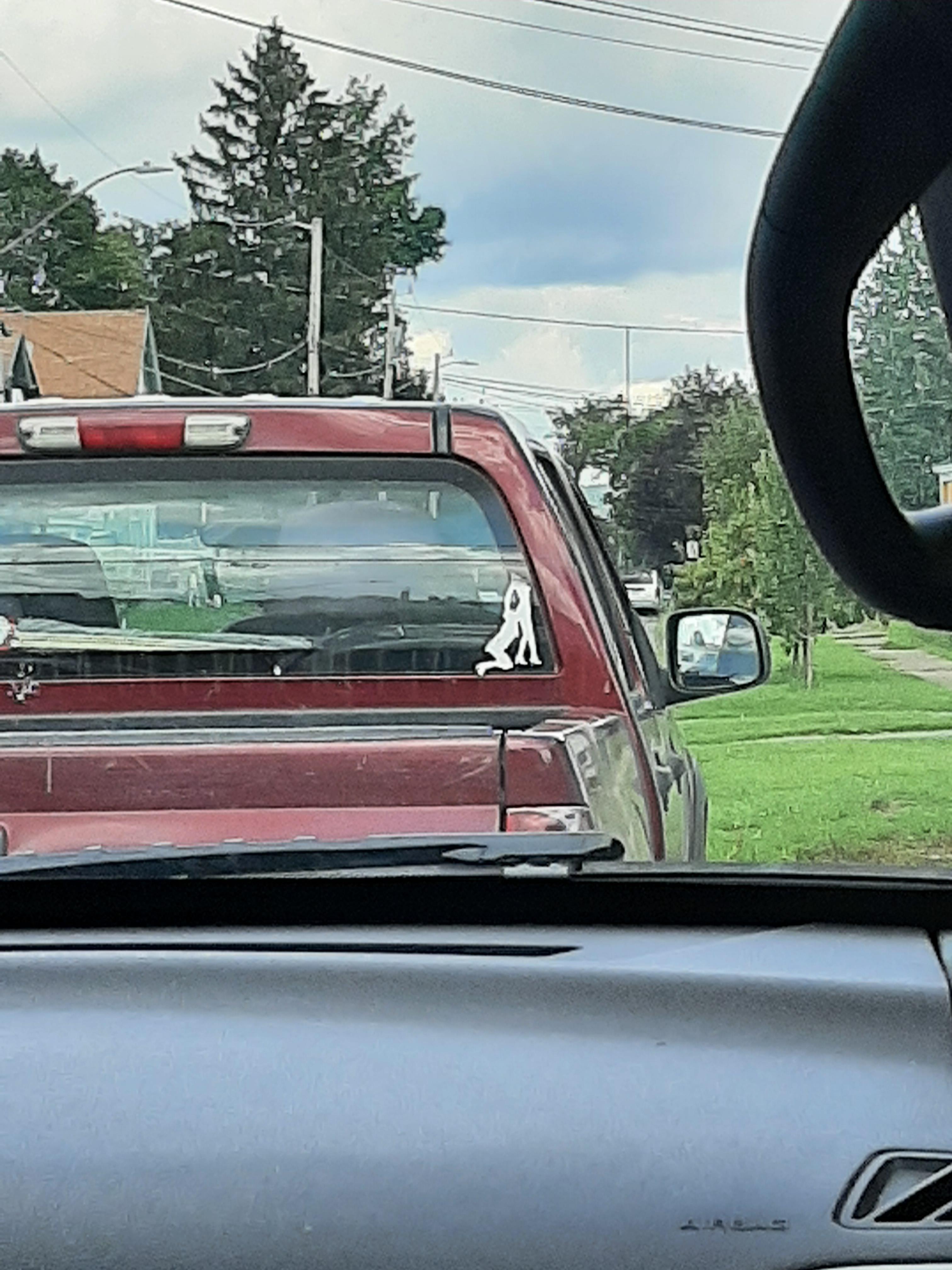 Seen at the auto shop | Scrolller