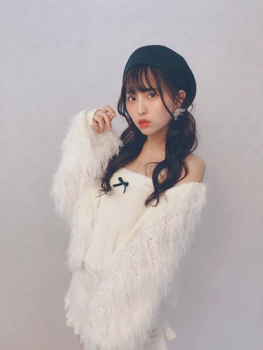 Seina Takeuchi | Scrolller