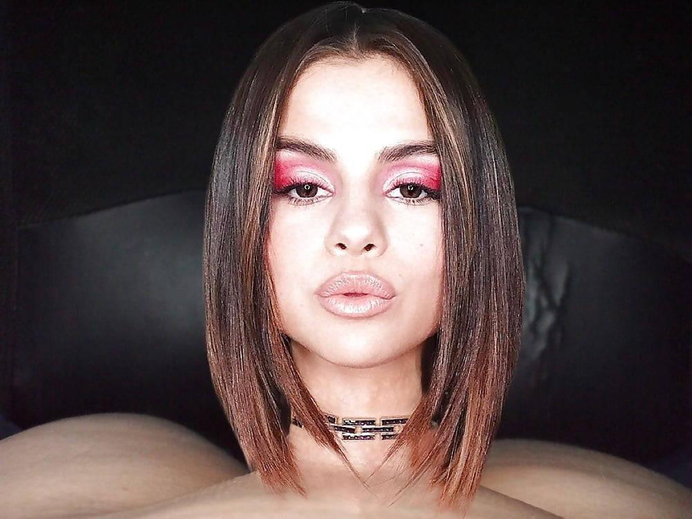 Selena Ready To Give Head Scrolller