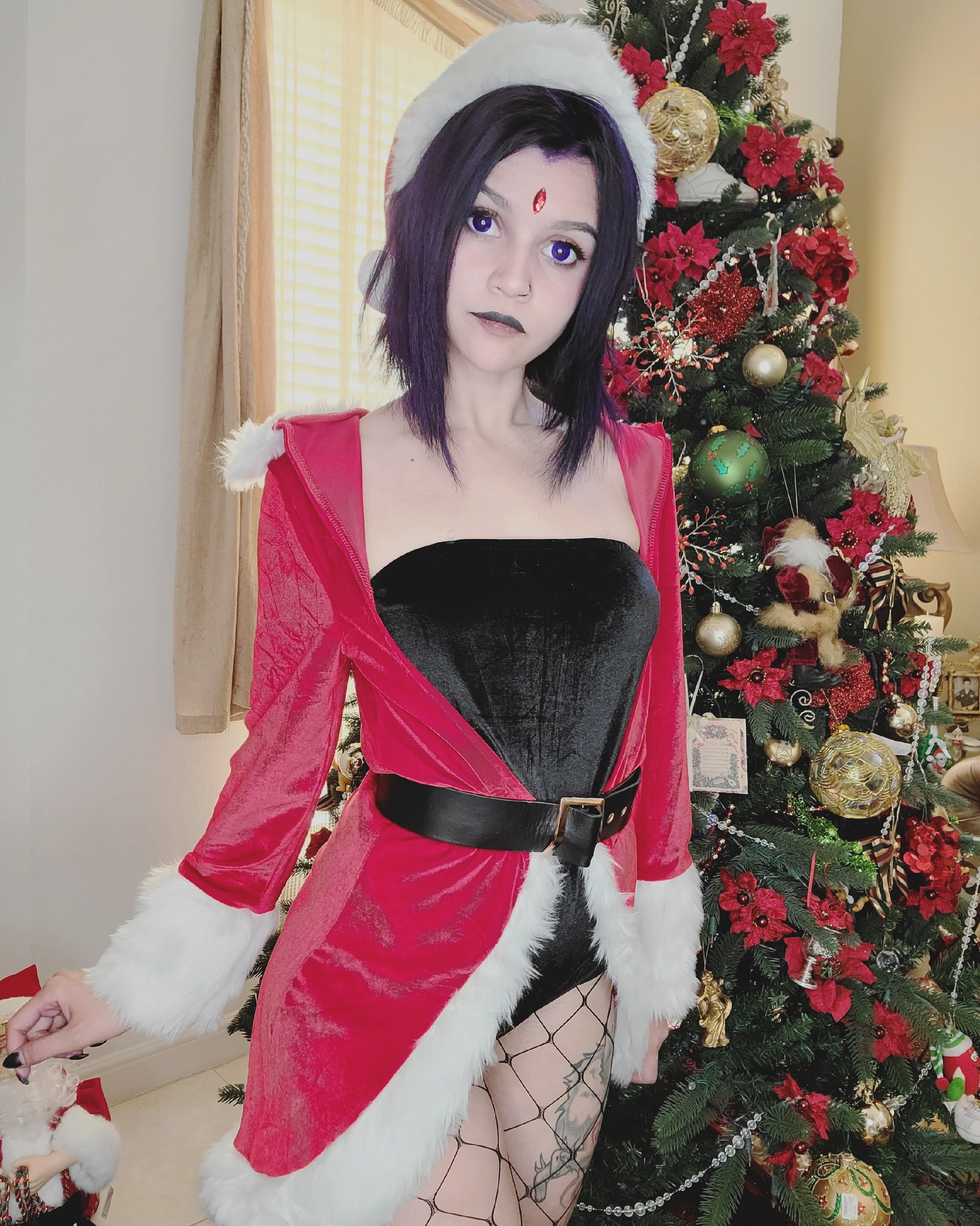 [Self] Christmas Raven by soot_sprite_o | Scrolller