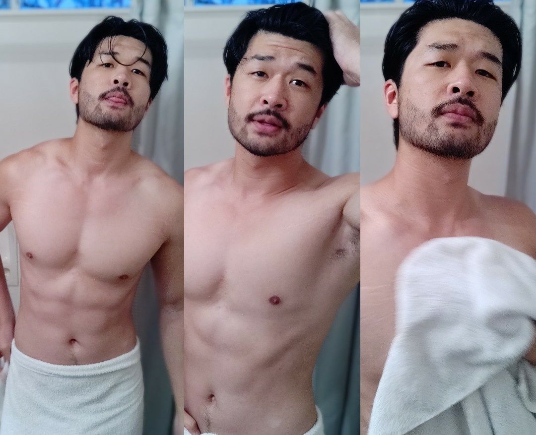 [self] Impromptu photoshoot after my shower | Scrolller