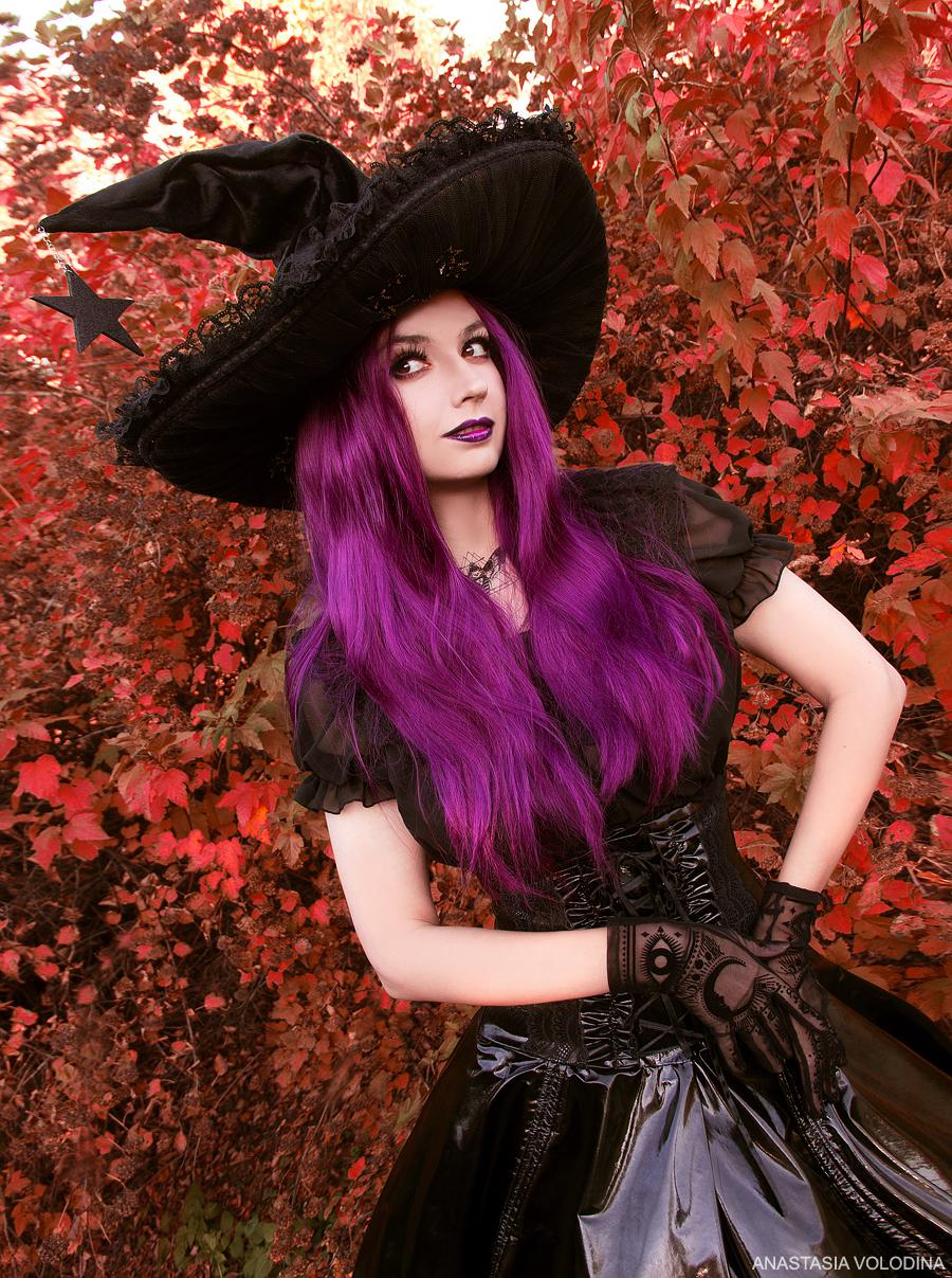 [self] OC Halloween Witch | Scrolller