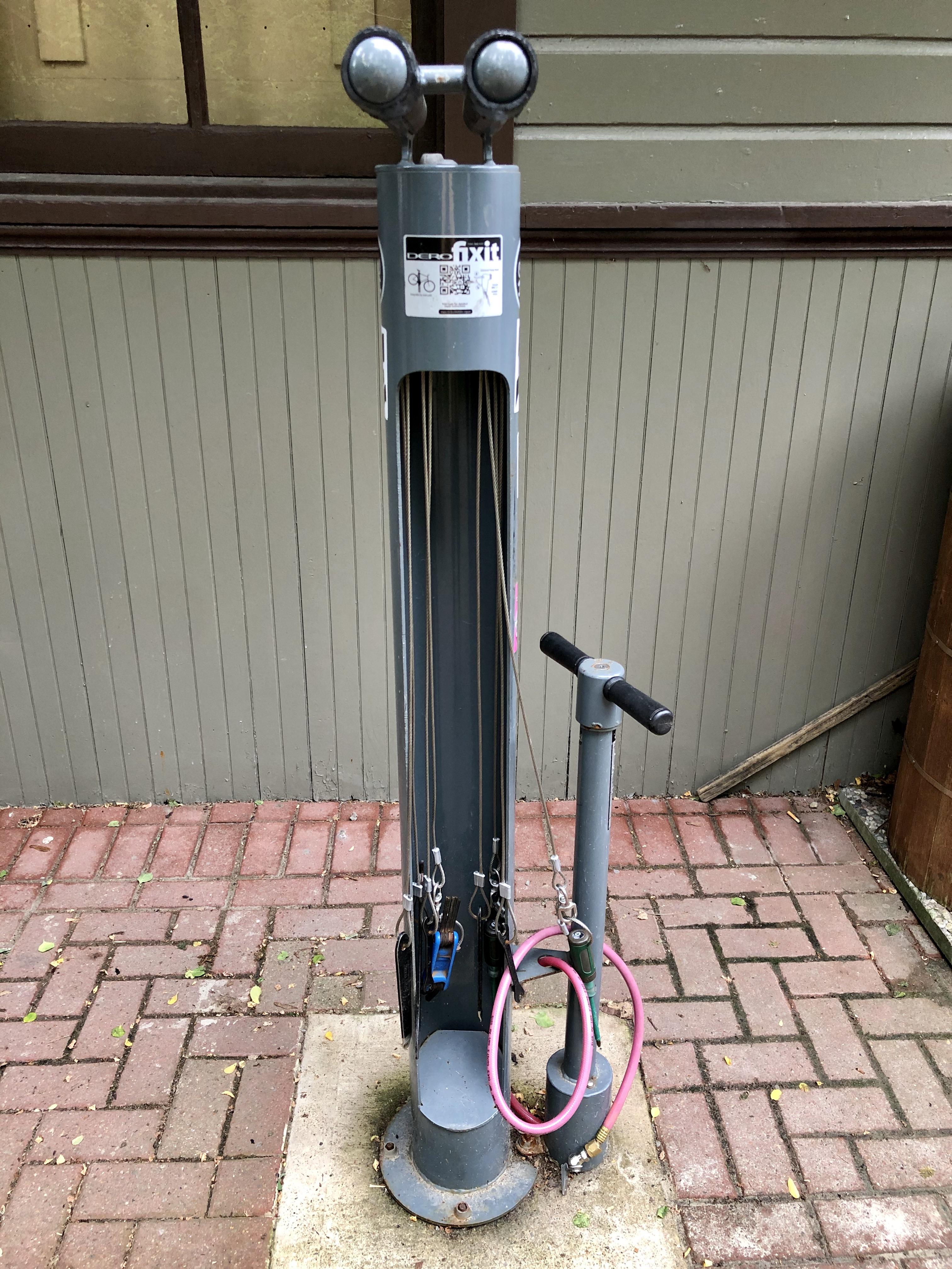 Self-Service Repair Stations | Scrolller